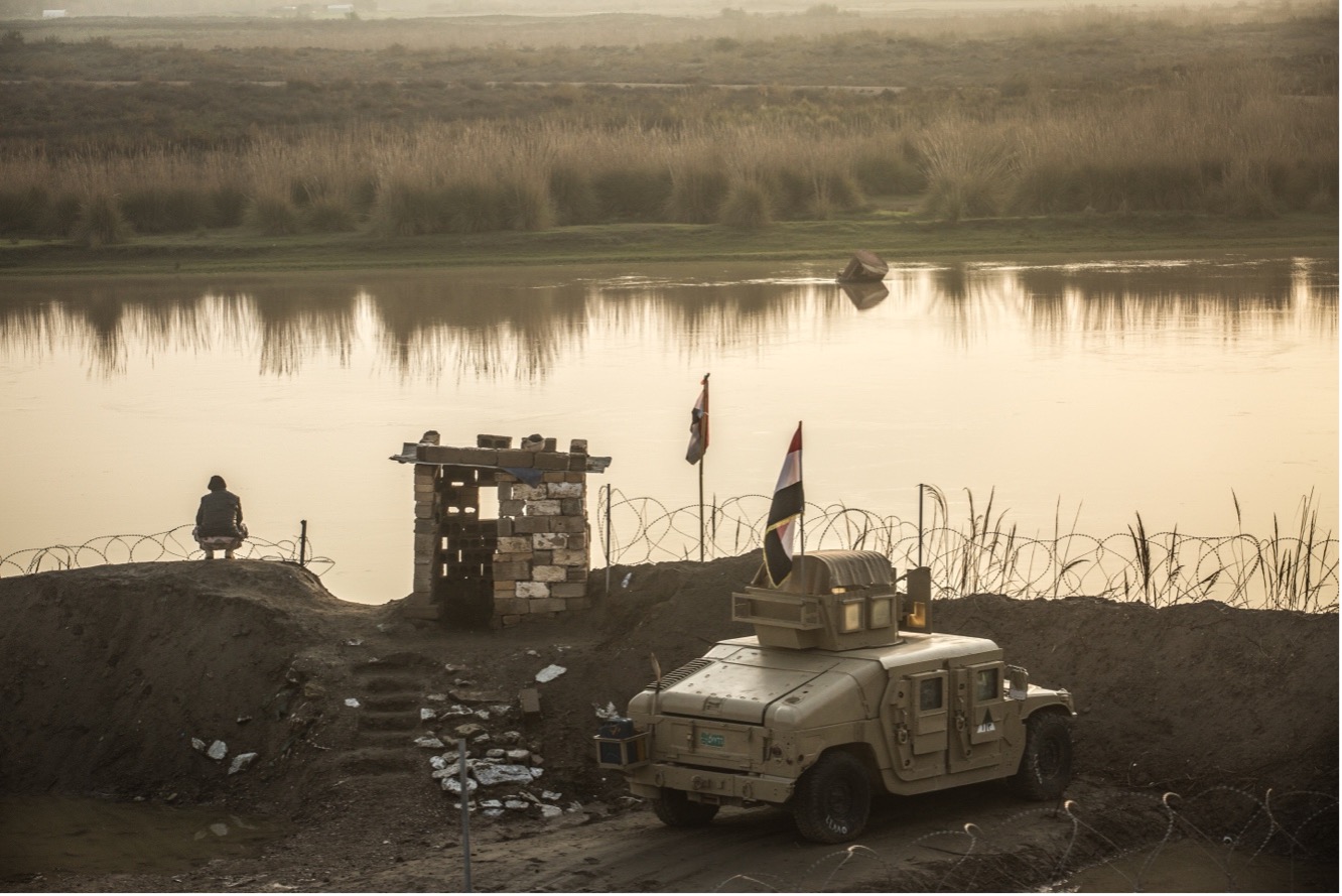 Where Iraq and Syria meet: how Coalition partners fortify the border ...